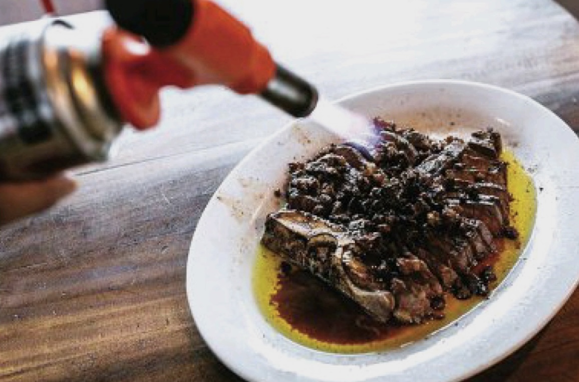 Press – Hai Chix & Steaks